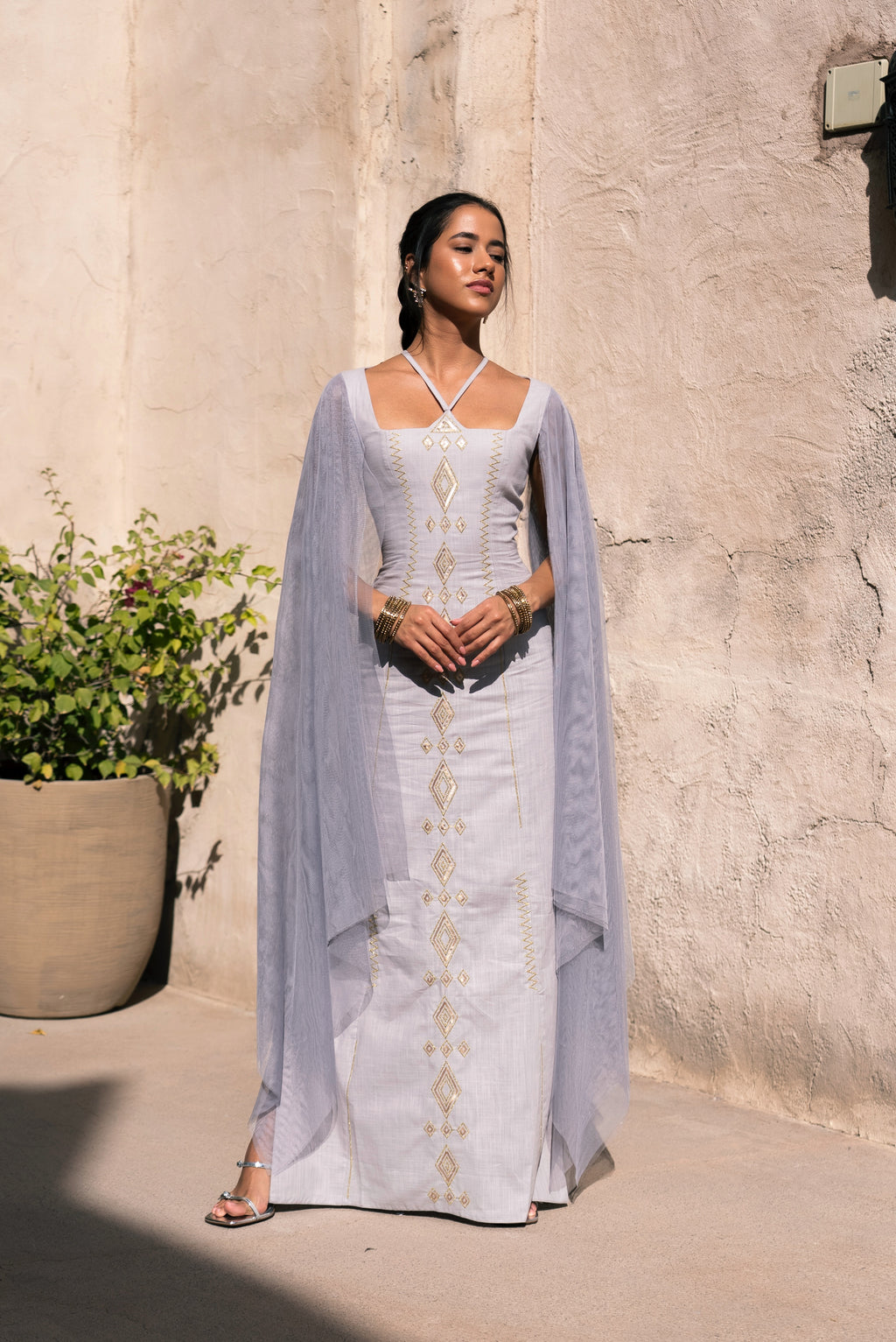 Alaia in grey – by reya